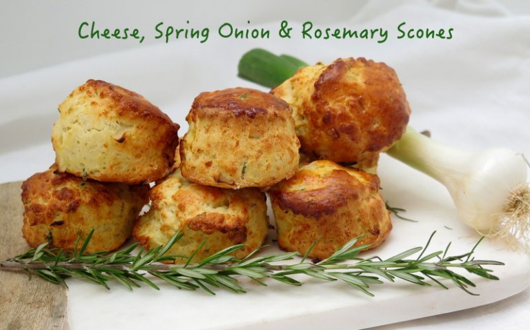 cheese-spring-onion-rosemary-scones - Fill My Recipe Book