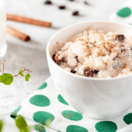 Creamy Raisin Cinnamon Rice Pudding - Fill My Recipe Book